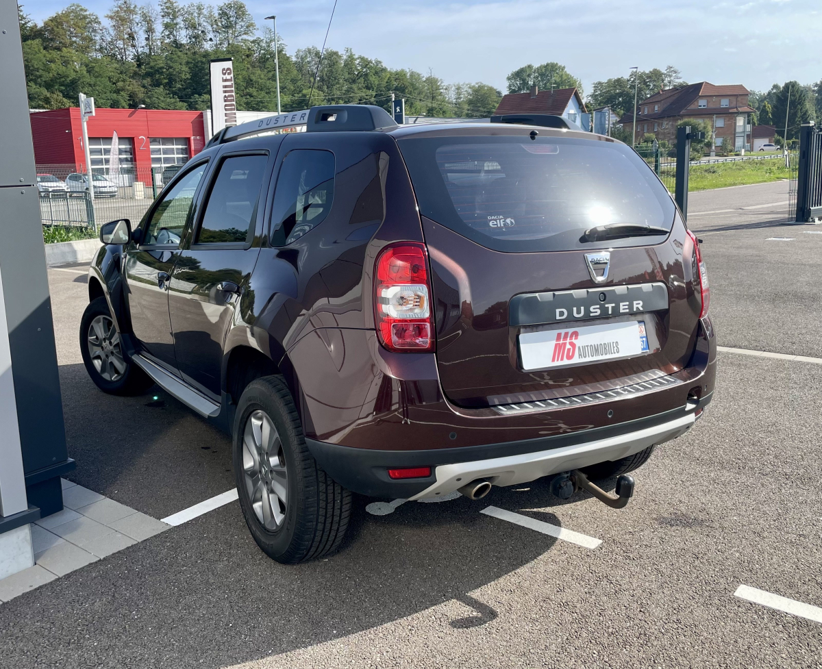 DACIA DUSTER 110 CH PRESTIGE DIESEL ATTELAGE CAMERA AR - Achat / vente ...